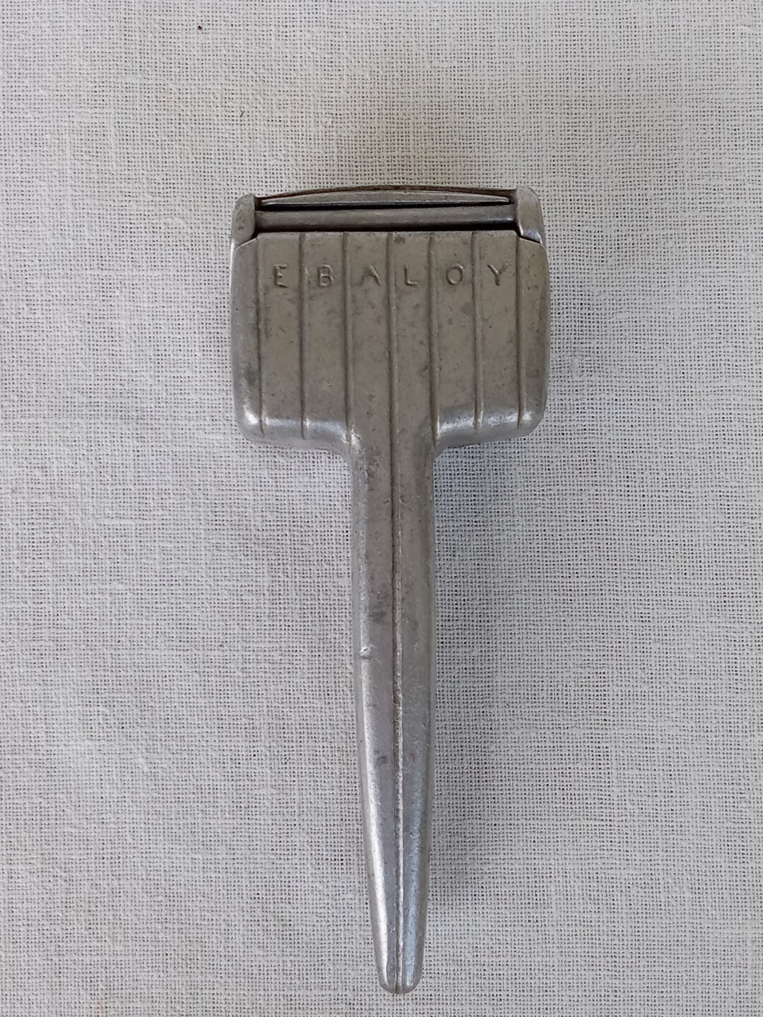 Ebaloy Ice Crusher/hand Ice Cube Chipper/mid-century/bar Equipment/cast ...