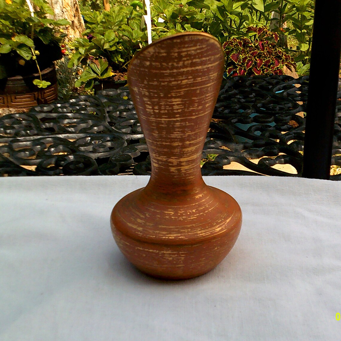 Royal Haeger Gold Tweed Coral Vase/nine Inches Tall /#413 Haegar ...
