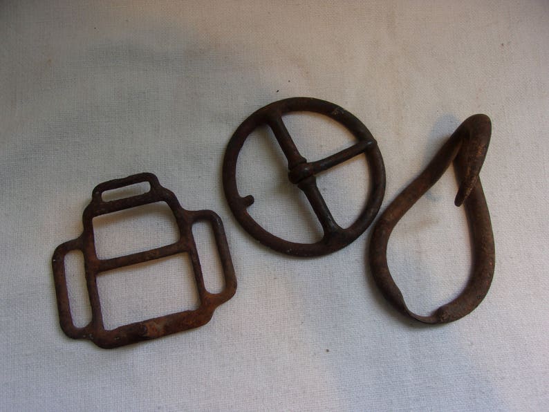 Rusty Iron Chinch and Harness Buckles/ Lot of 3 /vintage Buckles ...