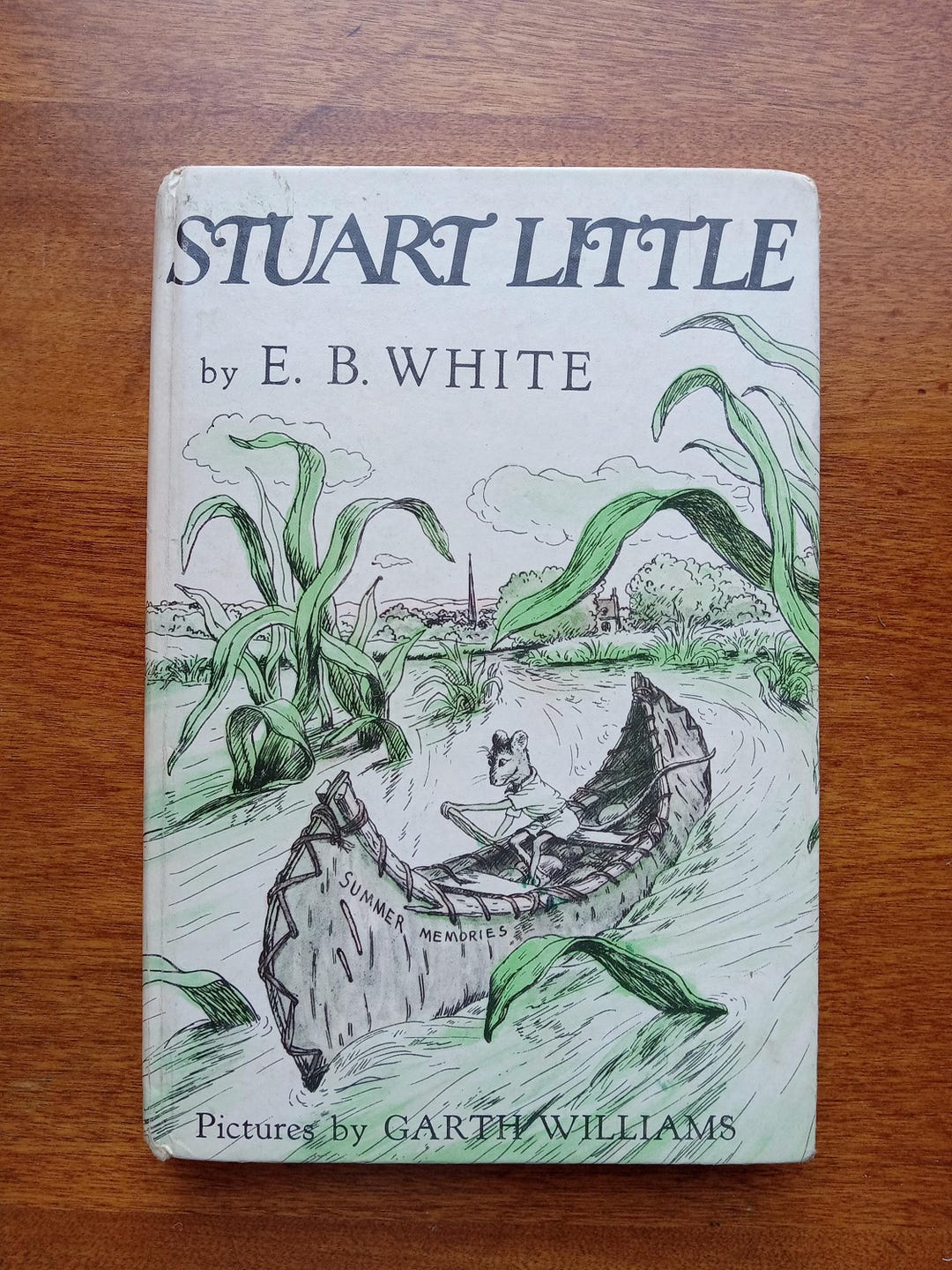 Stuart Little E.B. White/pictures by Garth Williams/hardback Children's ...