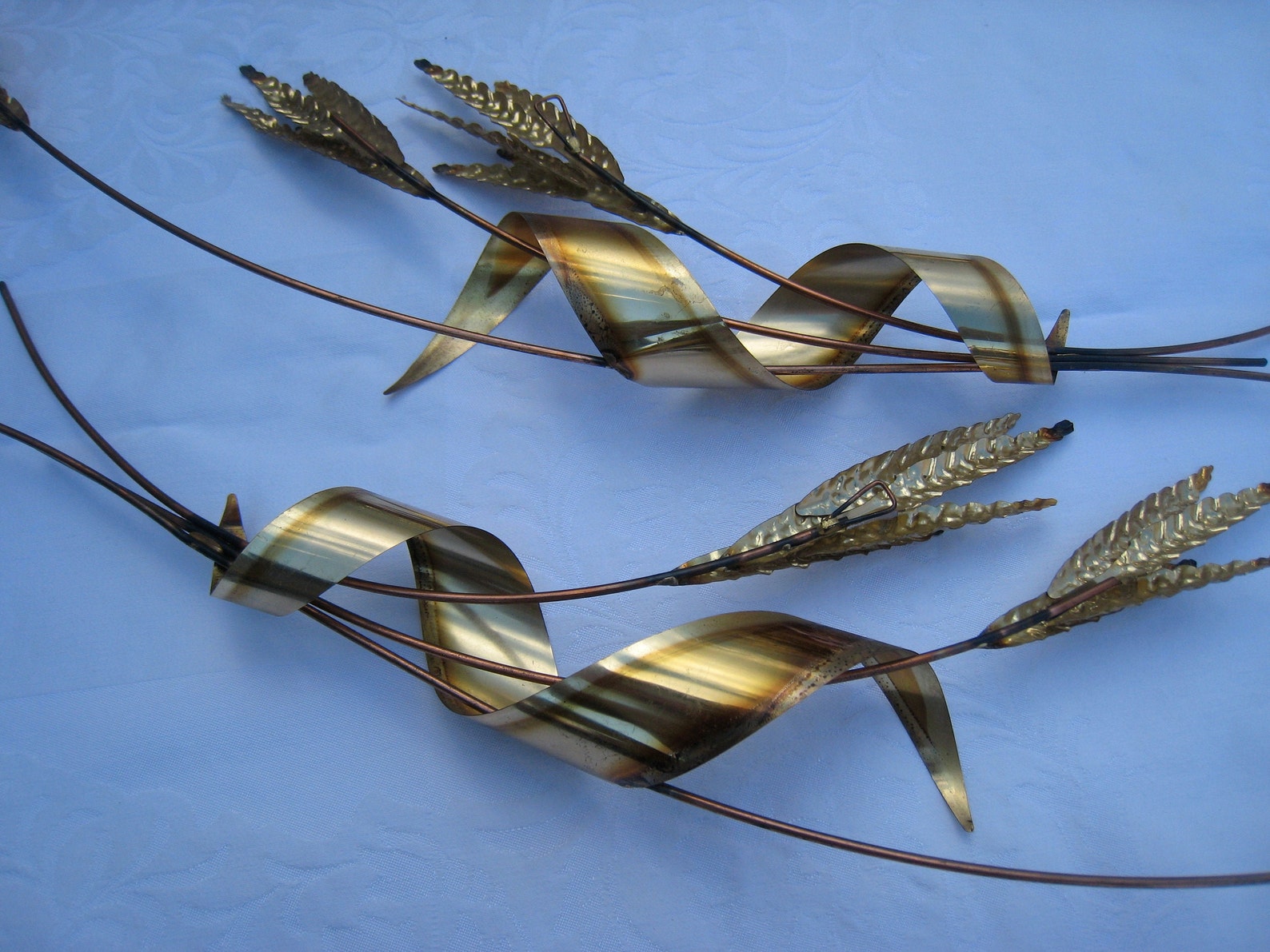 Metal Wheat Sculpture /Two Shafts/ Statement Wall Decor/Brass - Etsy.de