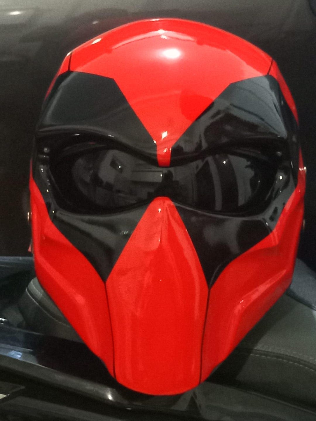 Custom Helmet Predator Deadpool Red for Ride Motorcycle is and ...