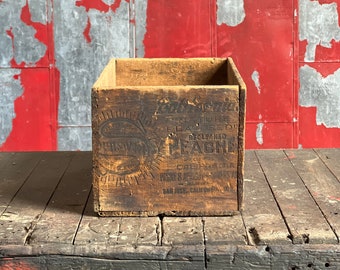 Peach Crate Vintage - Etsy