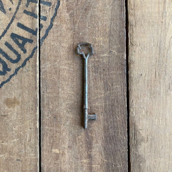 Corbin Skeleton Key - Etsy