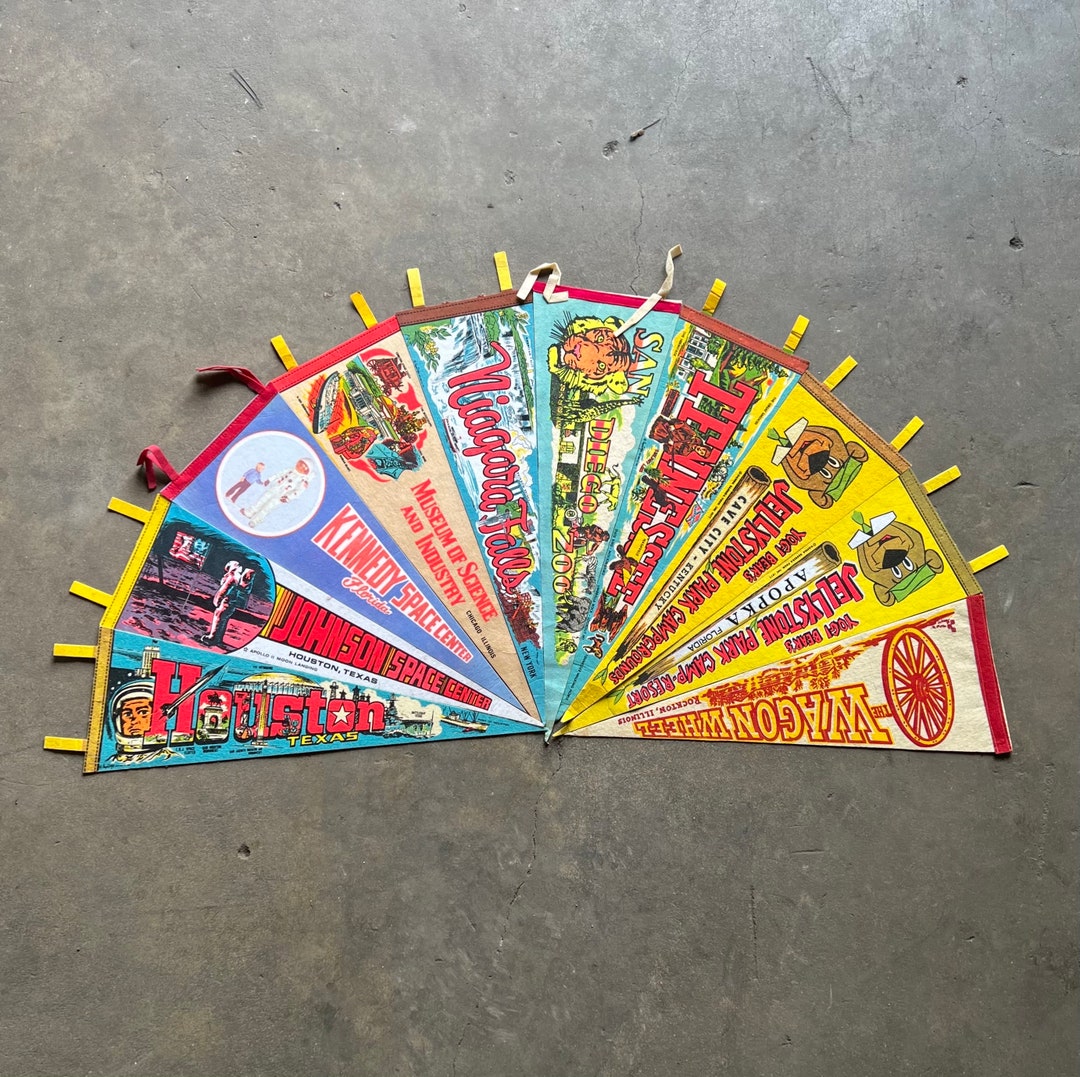 Vintage Set of 10 Travel Souvenir Pennants - Etsy