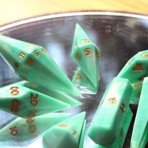 Green Crystal Dnd Dice Jade 01 / Discounted - Etsy