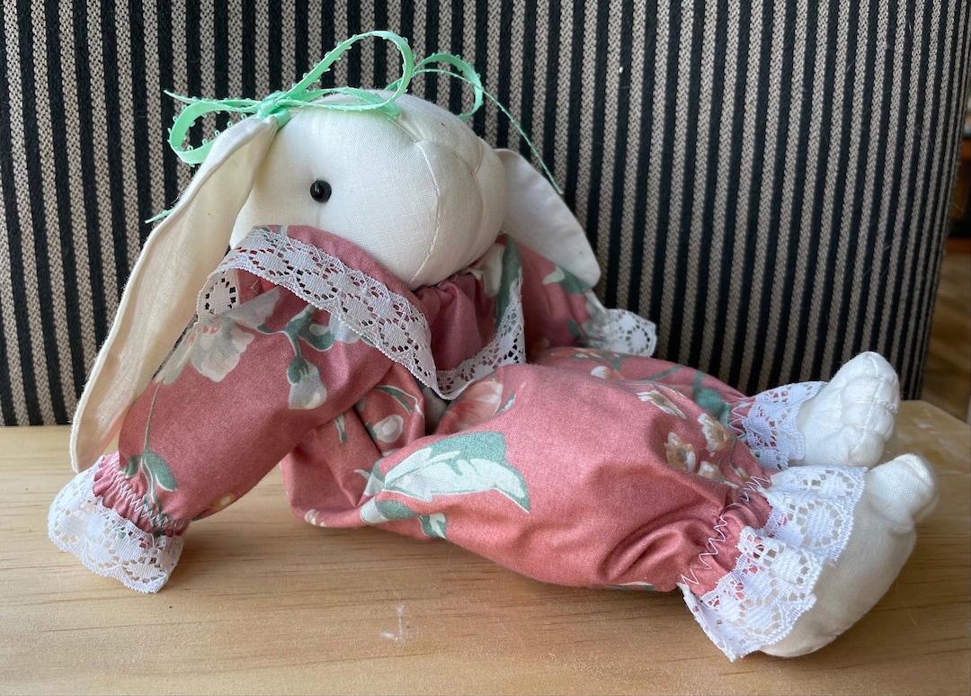 Vintage 1970 Folk Art Primitive Rabbit Bunny Handmade - Etsy