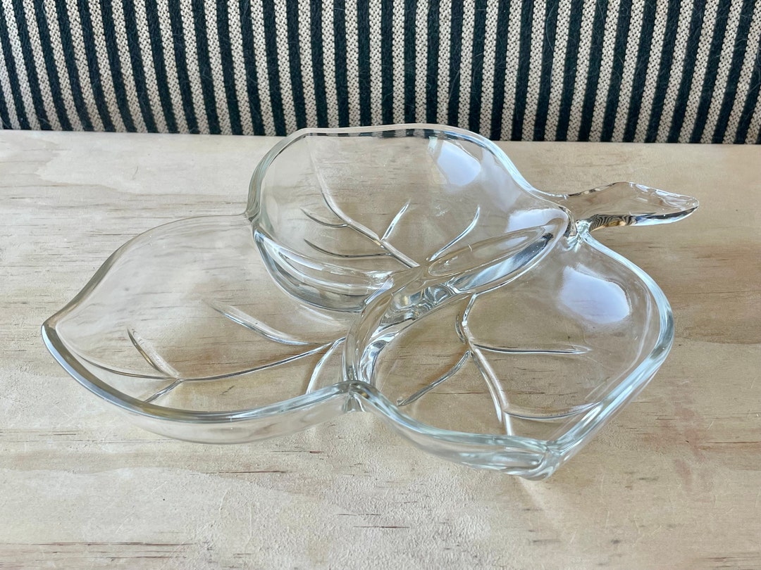 Vintage 1940 Hazel Atlas Glass Ivy Divided Nut Dish - Etsy