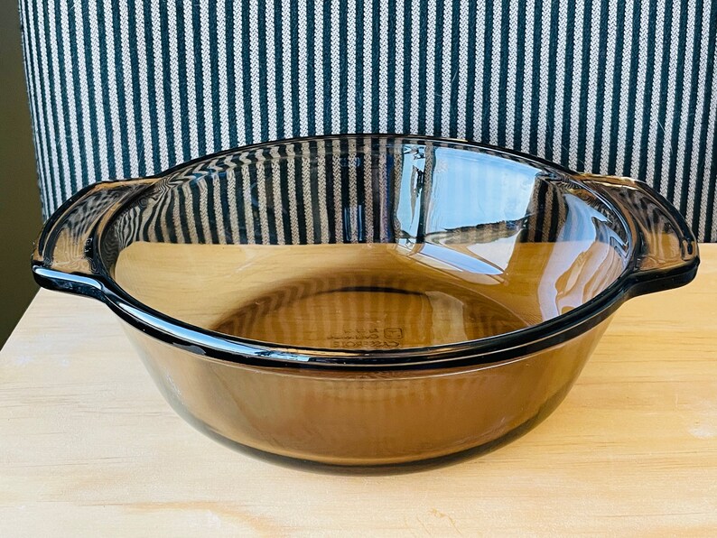 Vintage 1970 Anchor Hocking Ovenware Brown Glass 2 QT Casserole Dish ...