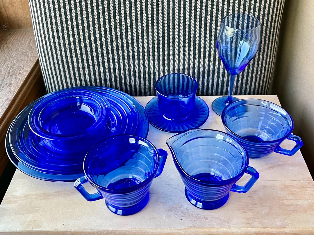 Cobalt Blue Dishes: 1930 HA Moderntone Cobalt 9" & 8" Plates, Coffee ...