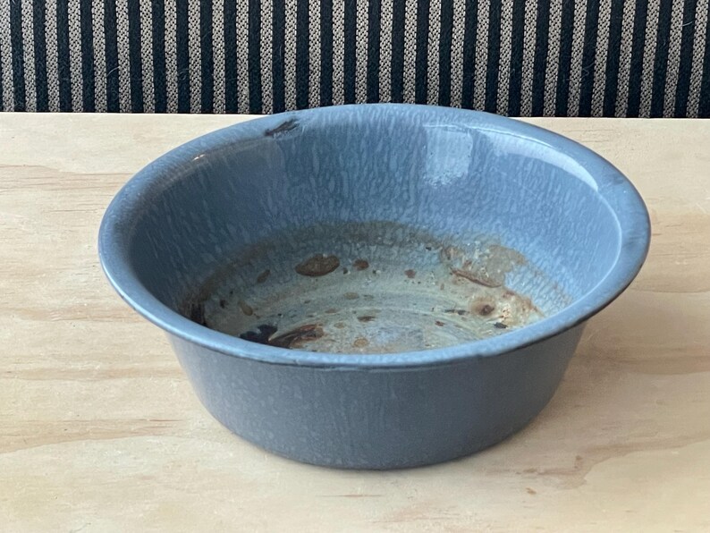 Vintage Enamel/graniteware Items: Child Chamber Pots and Bowls - Etsy