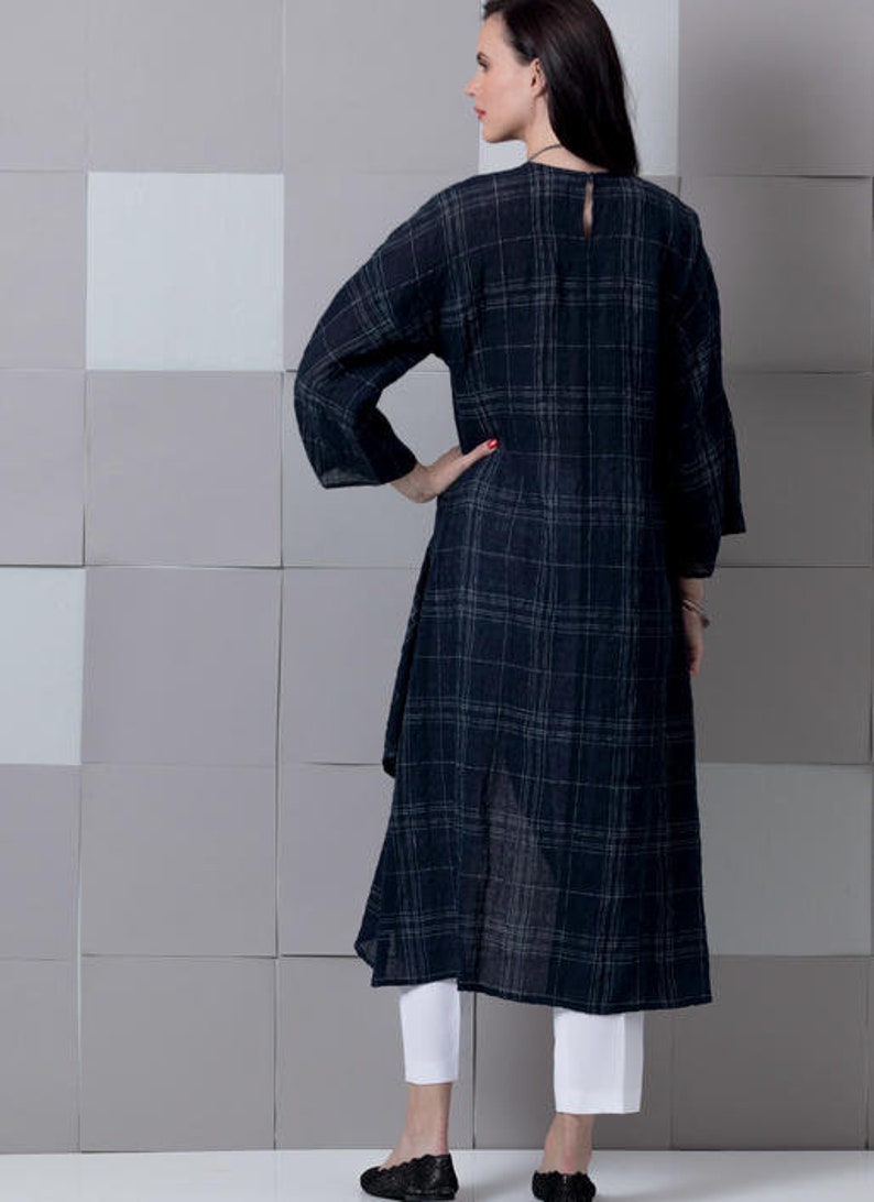 Sewing Pattern Womens TUNIC & PANTS, Vogue Pattern V1739, Womens Super ...