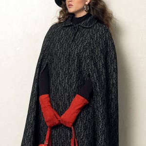 Sewing Pattern for Misses' ROUND COLLAR CAPES in Three Lengths, Vogue ...