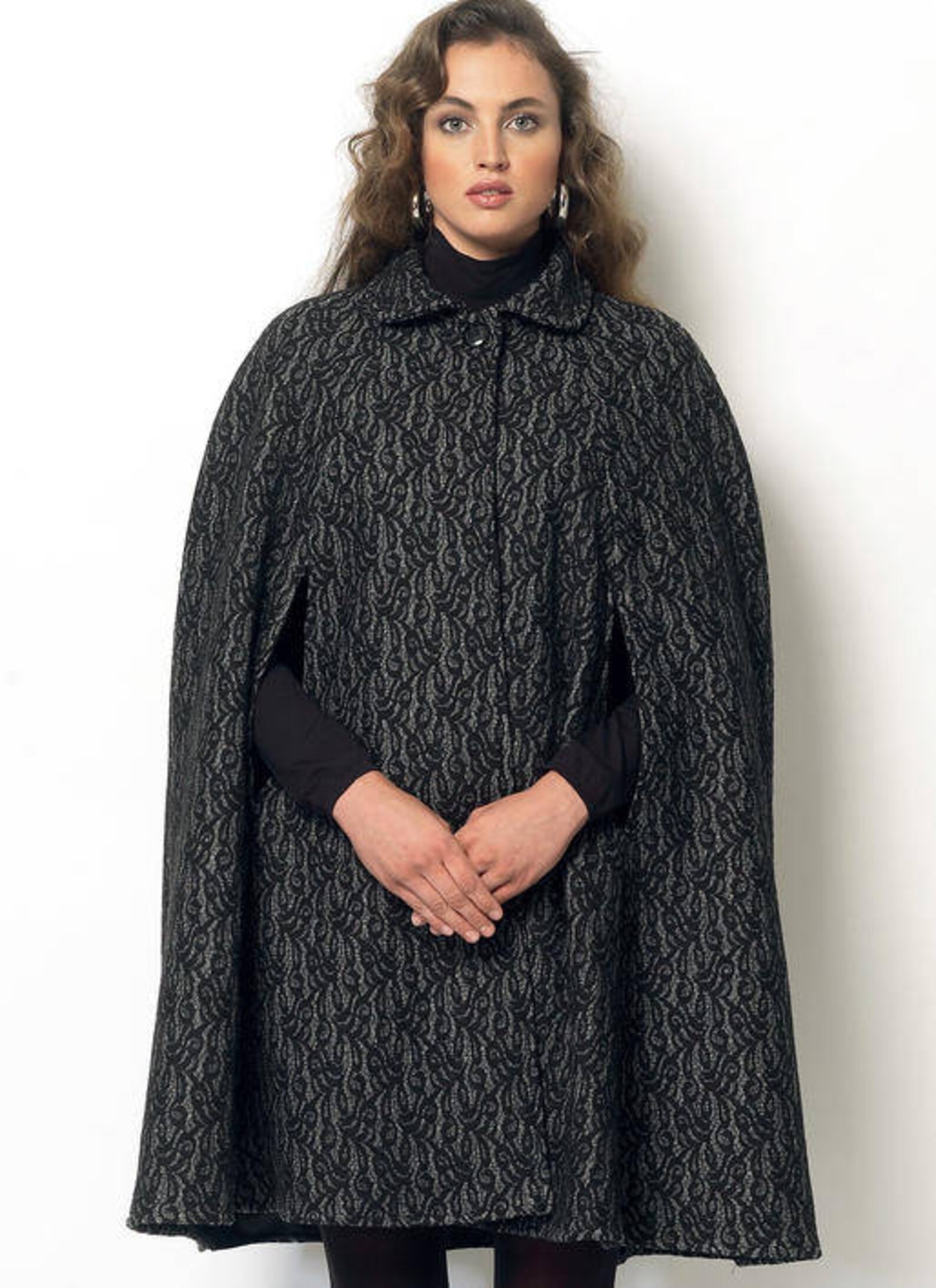 Sewing Pattern for Misses' ROUND COLLAR CAPES in Three - Etsy