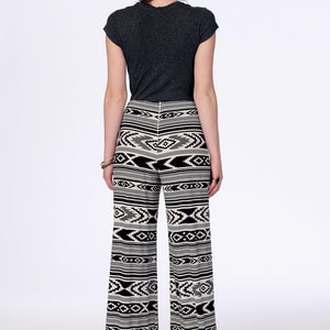 Sewing Pattern for Women's No Side Seam Pants & Shorts, Butterick ...