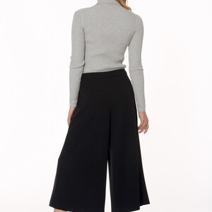 Sewing Pattern for Womens' Wide-leg Shorts, Culottes and Skirts, Mccall ...
