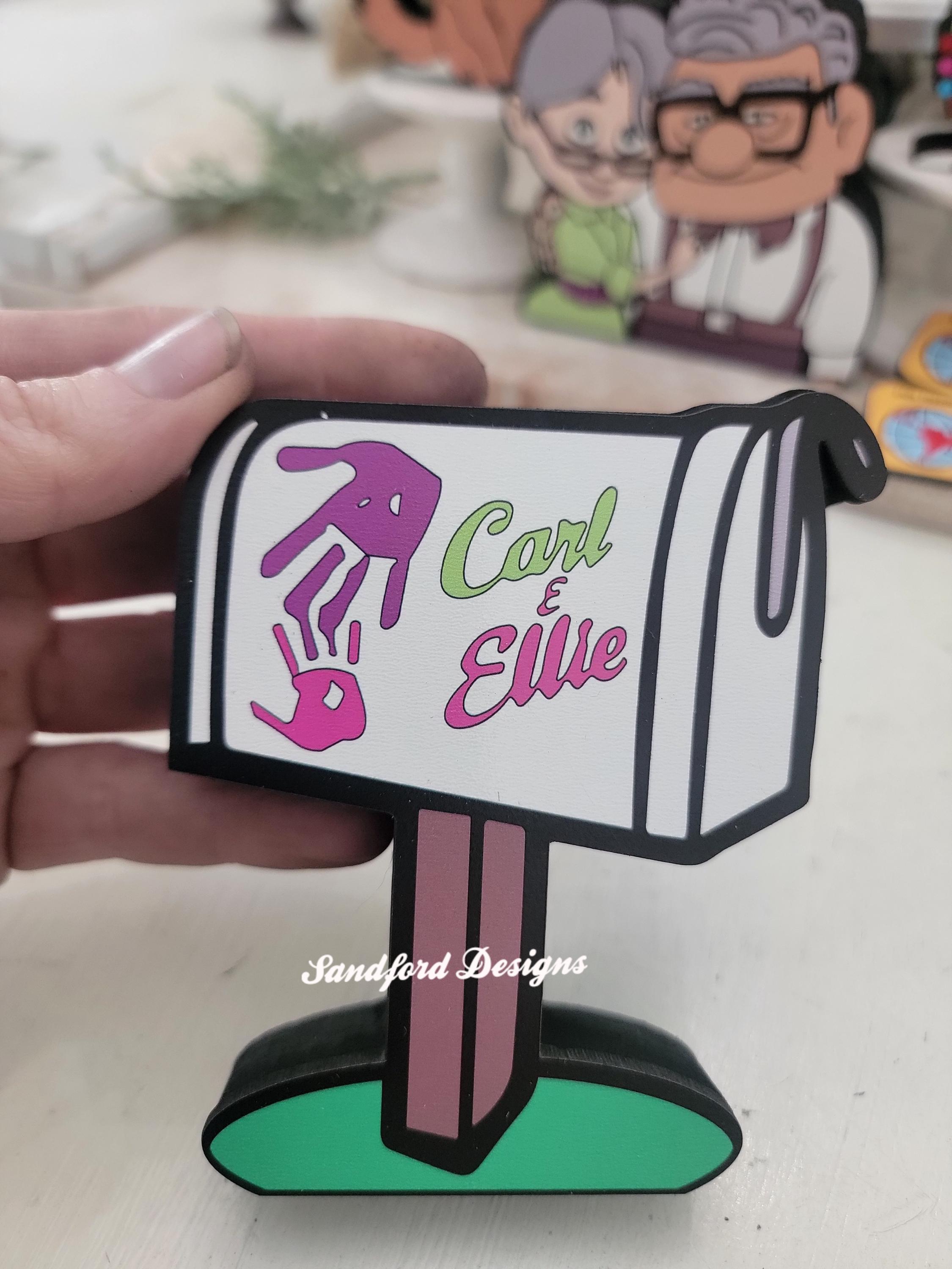 Pixar up Carl and Ellie Self-standing Tray Decor, Russell, Kevin, Grape ...