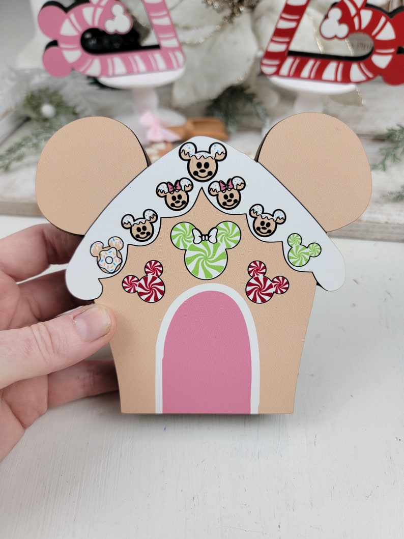 Mickey and Minnie Gingerbread Decorations - Disney Gingerbread ...