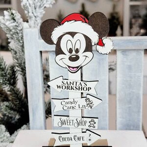 Mickey Christmas Tiered Tray Decor, Mickey and Minnie Tray Signs ...