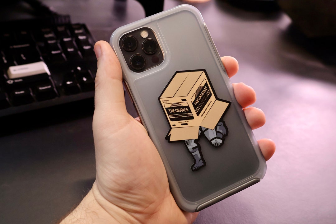 Metal Gear Solid Snake - Cardboard Box - 3 X 2.5 Inch - the Orange ...