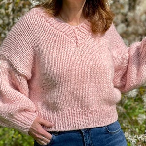 Knit pattern chunky sweater Mohair V-neck seamless - Etsy Nederland