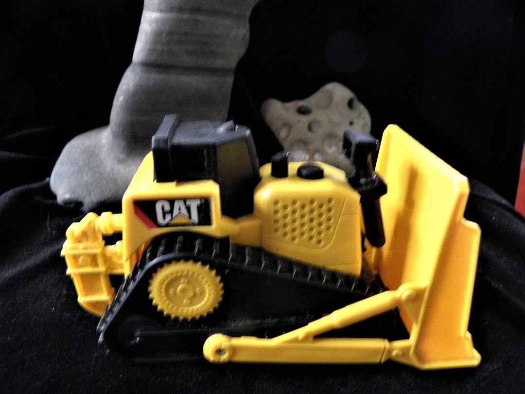 CAT, Official Brand, Heavy Equipment, Yellow Plastic, CAT Tough ...