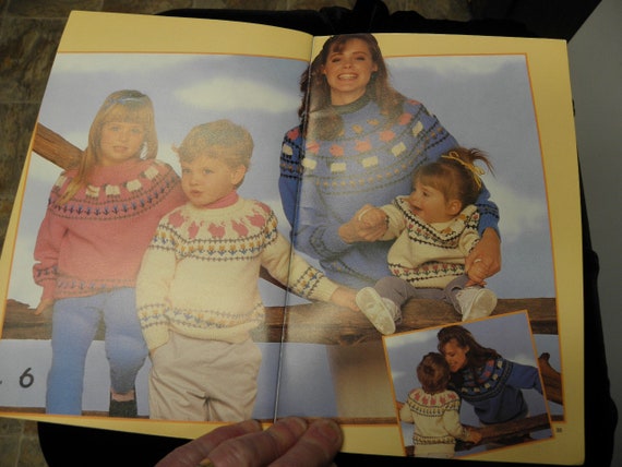 Patons 499 Beehive Animal Picture Sweater Knitting Patterns Dragon Cats ...