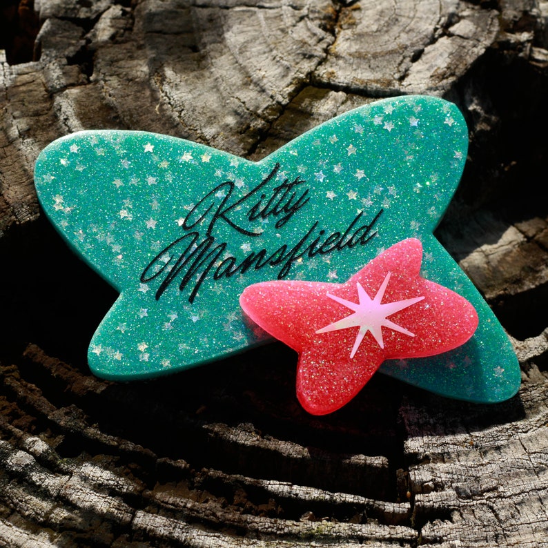 CUSTOM Pinup / Name Brooch LARGE | Etsy