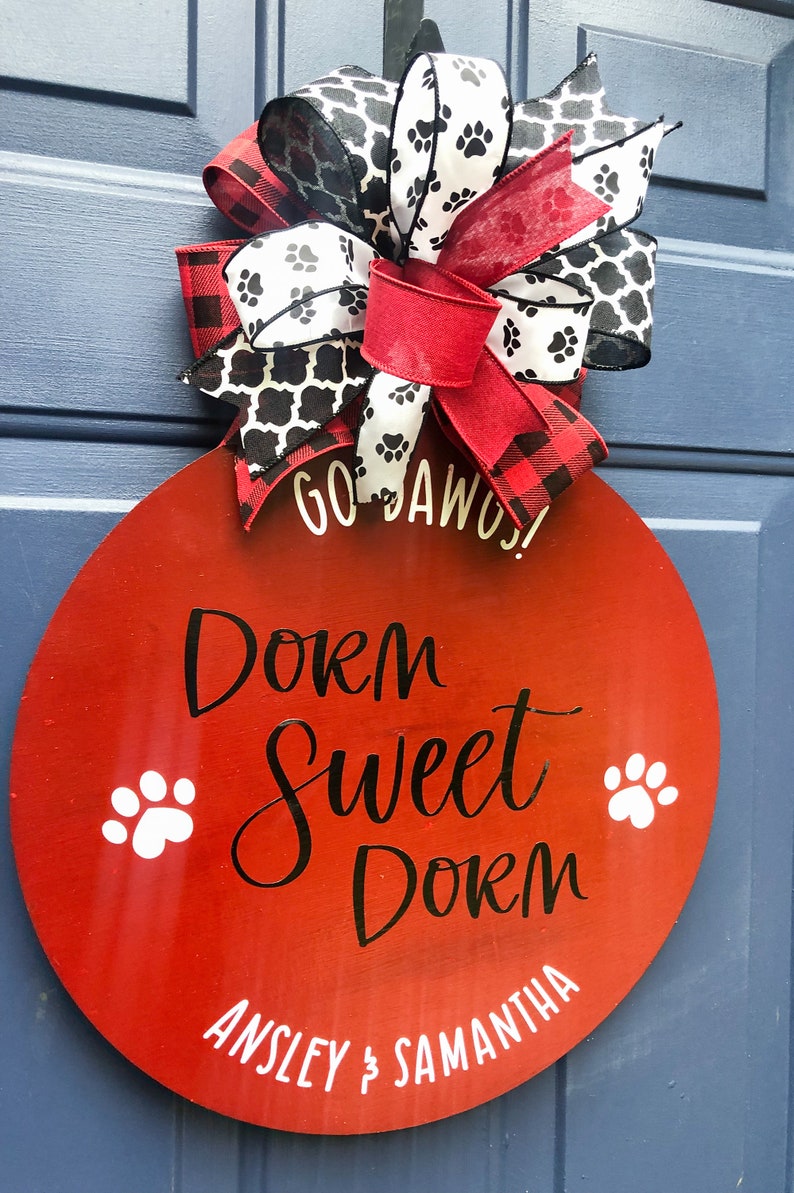 Personalized Dorm Door Hanger: Wood Round Decor - Etsy