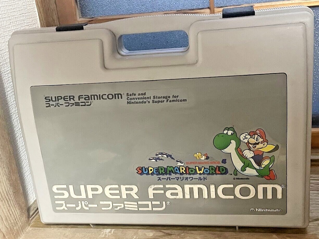 Super Mario World Nintendo Super Famicom Hard Plastic Carrying Storage ...