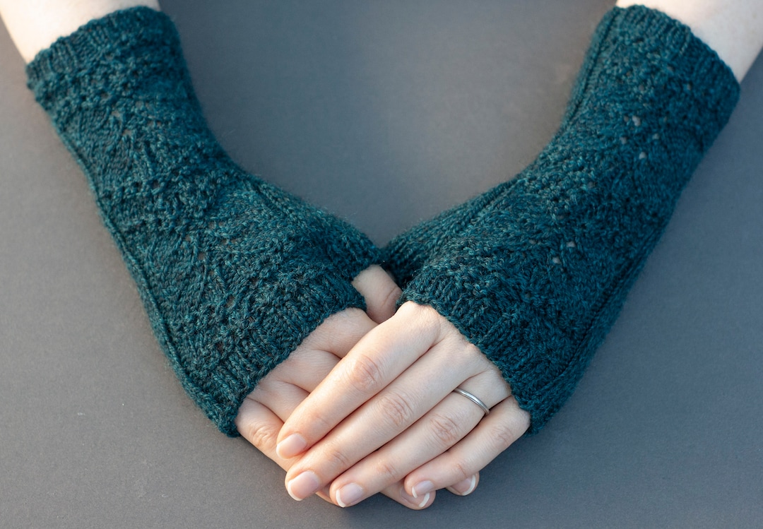 Nenya Mitts - Pattern - Knitting - Instant PDF Download - Etsy