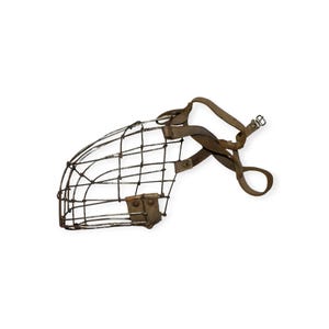 Vintage Rug Beater Rattan Carpet Beater, Woven Rug Beater, Wicker Rug ...