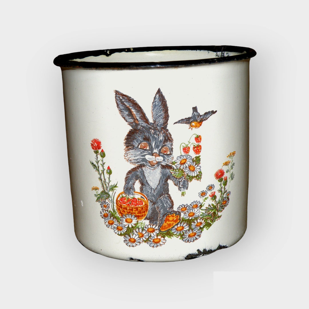 Vintage Big Enamel Mug 1000 Ml, Large Enamel Mug With Rabbit or Hare ...