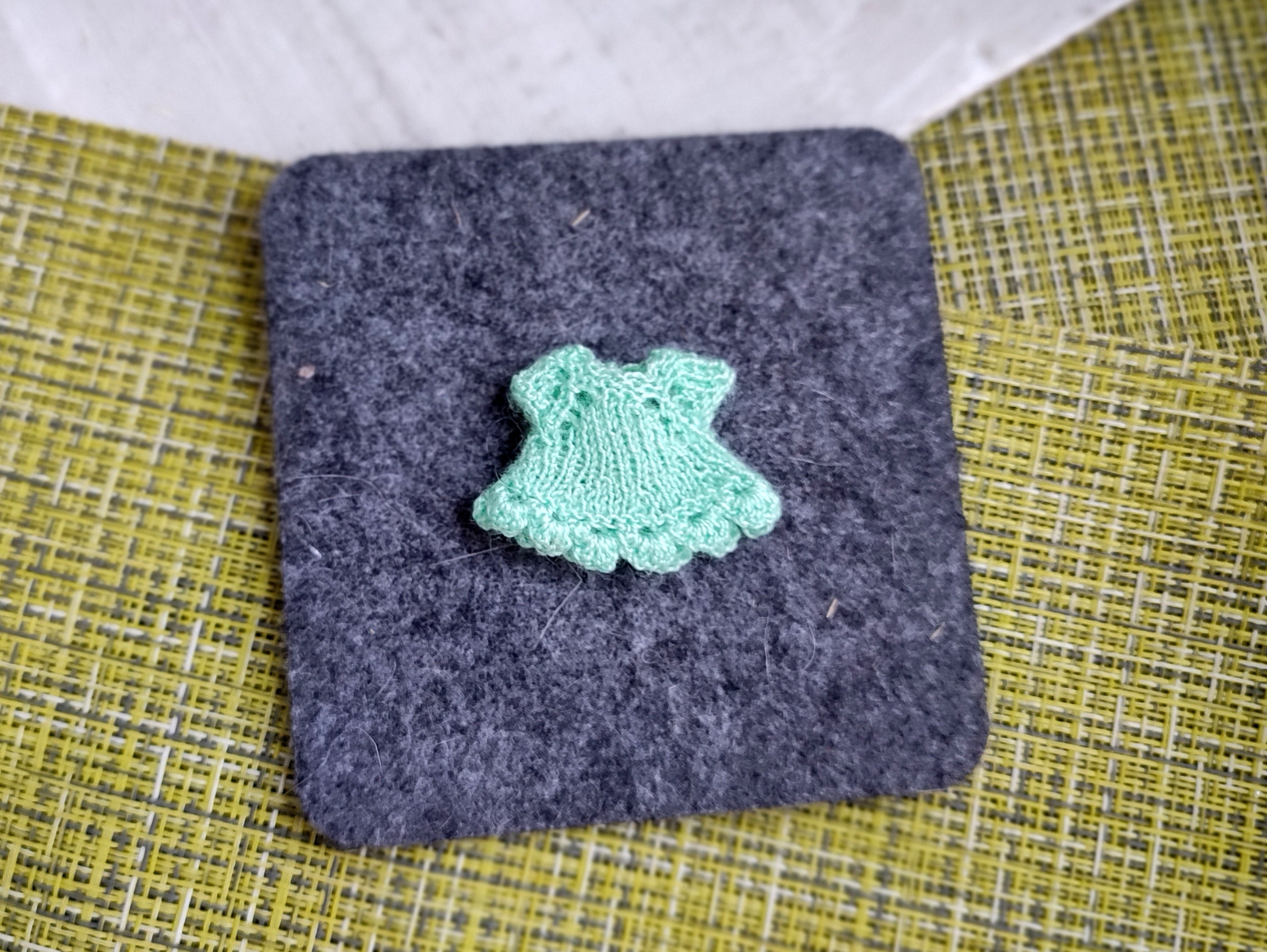 Miniature Doll Clothes DRESS 1:24 Dollhouse Miniature Baby Doll Clothes ...