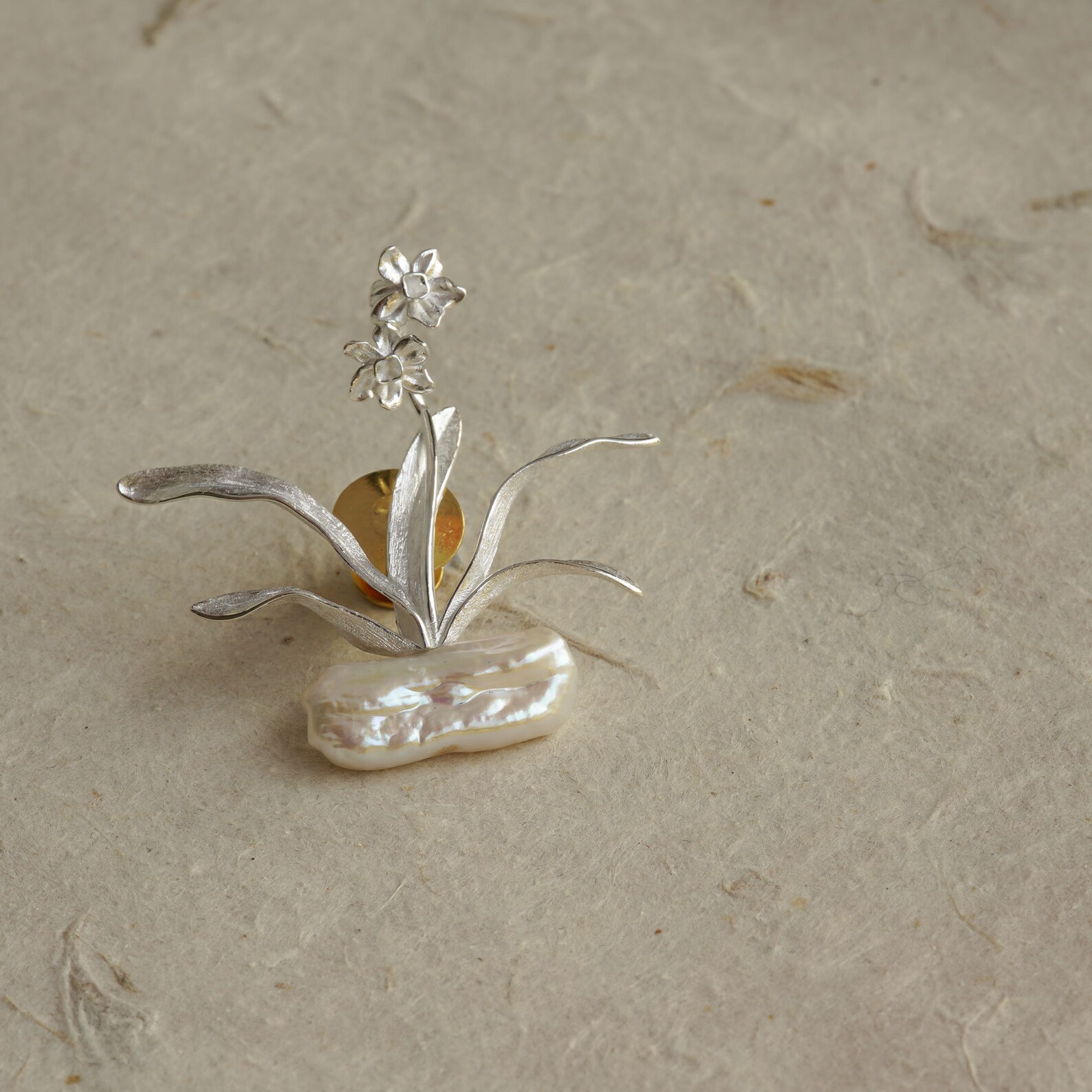 DAFFODILS Broochdaffodils Flower Pinsilver Flower Lapel - Etsy