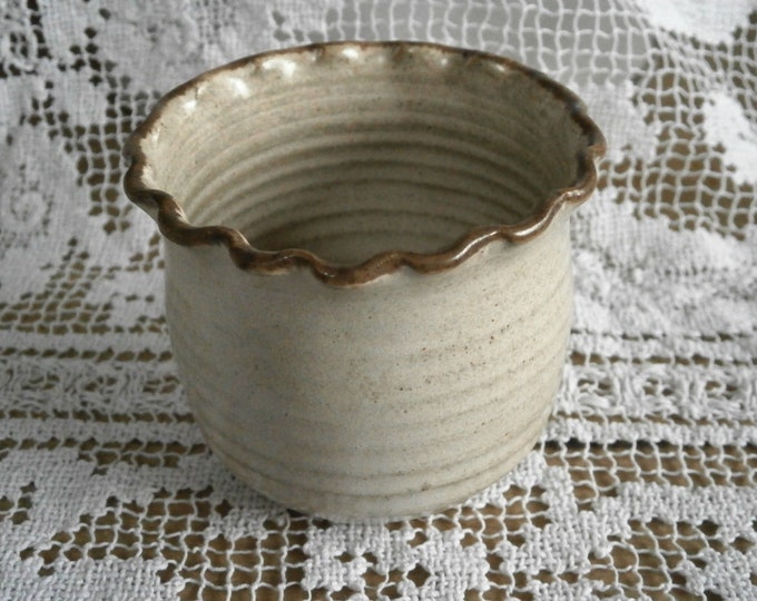 Lyn Sandford Stoneware Studio Pottery Posy Vase - Etsy