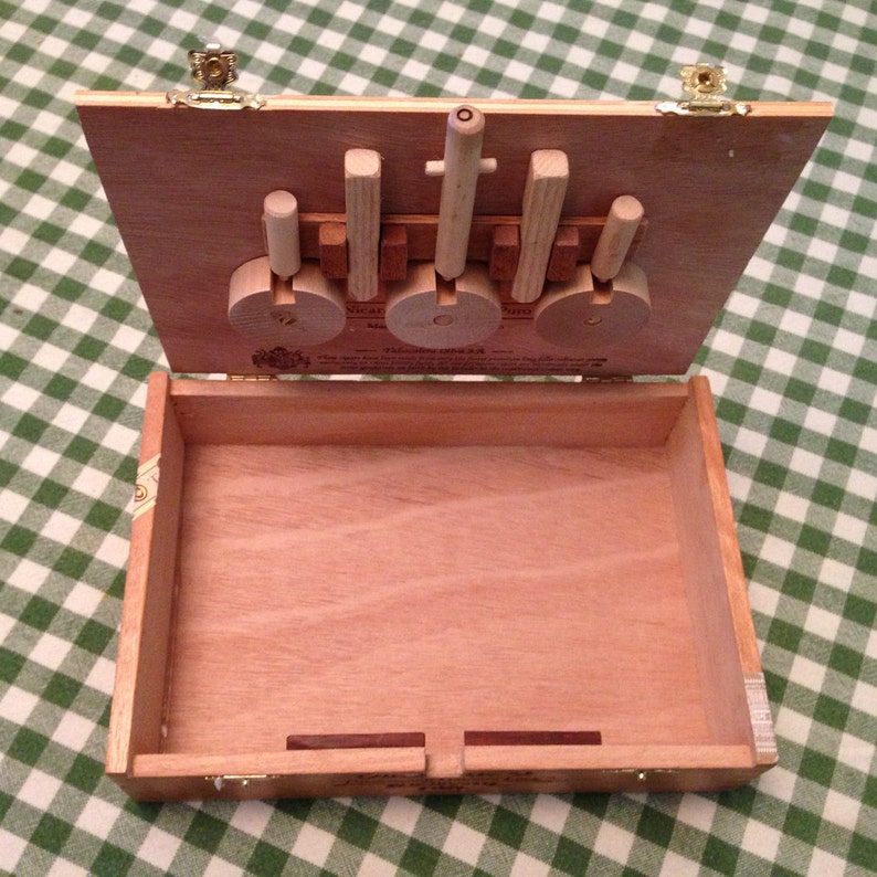 Trident Retro Cigar Box Puzzle Plans - Etsy