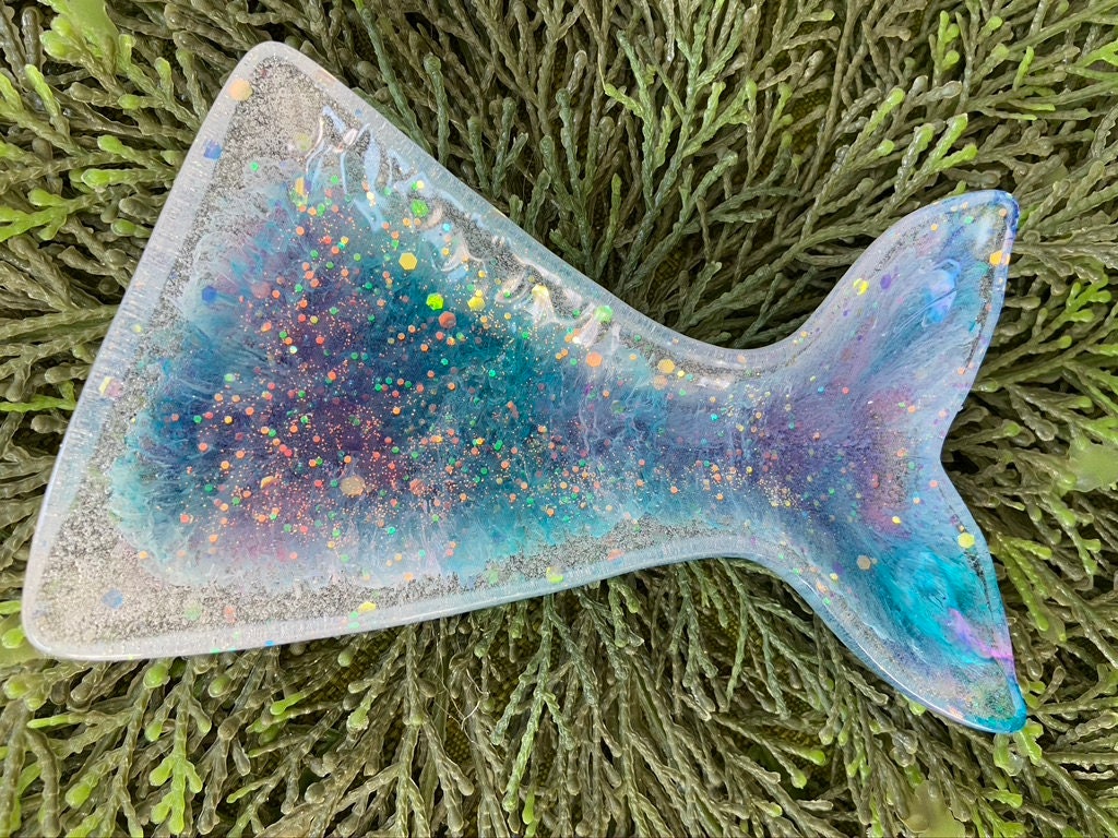 Resin Art - Mermaid Tail Trinket Dish - Trinket Tray - Resin Trinket ...
