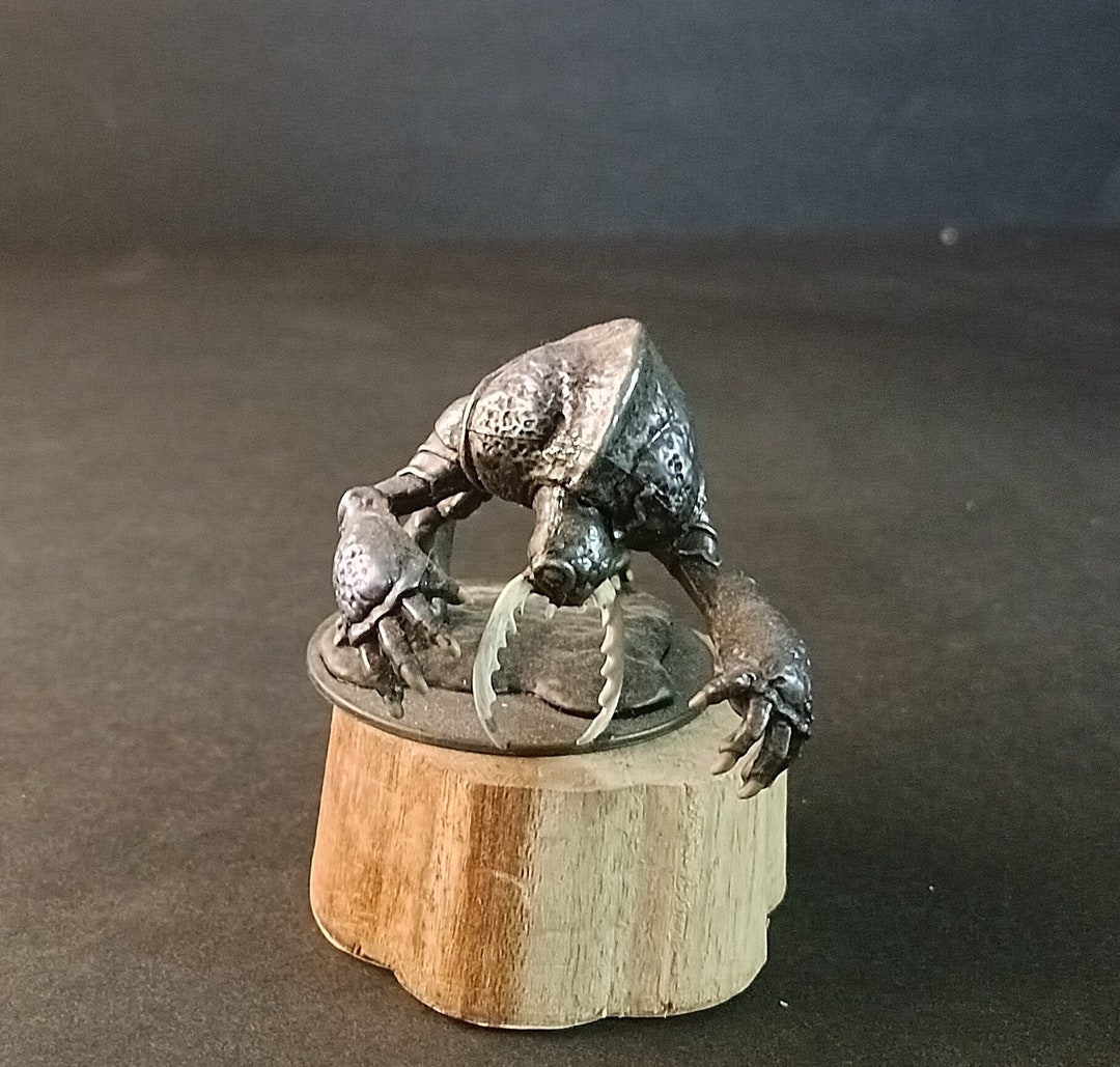 Umber Hulk Wizkids Miniature large Size Dungeons and Dragons Miniature ...