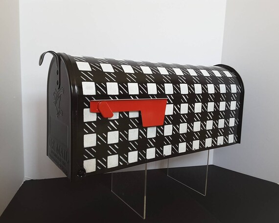 Buffalo Plaid Hand Painted Mailbox | Etsy