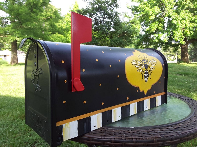 Bee design hand painted mailbox | Etsy