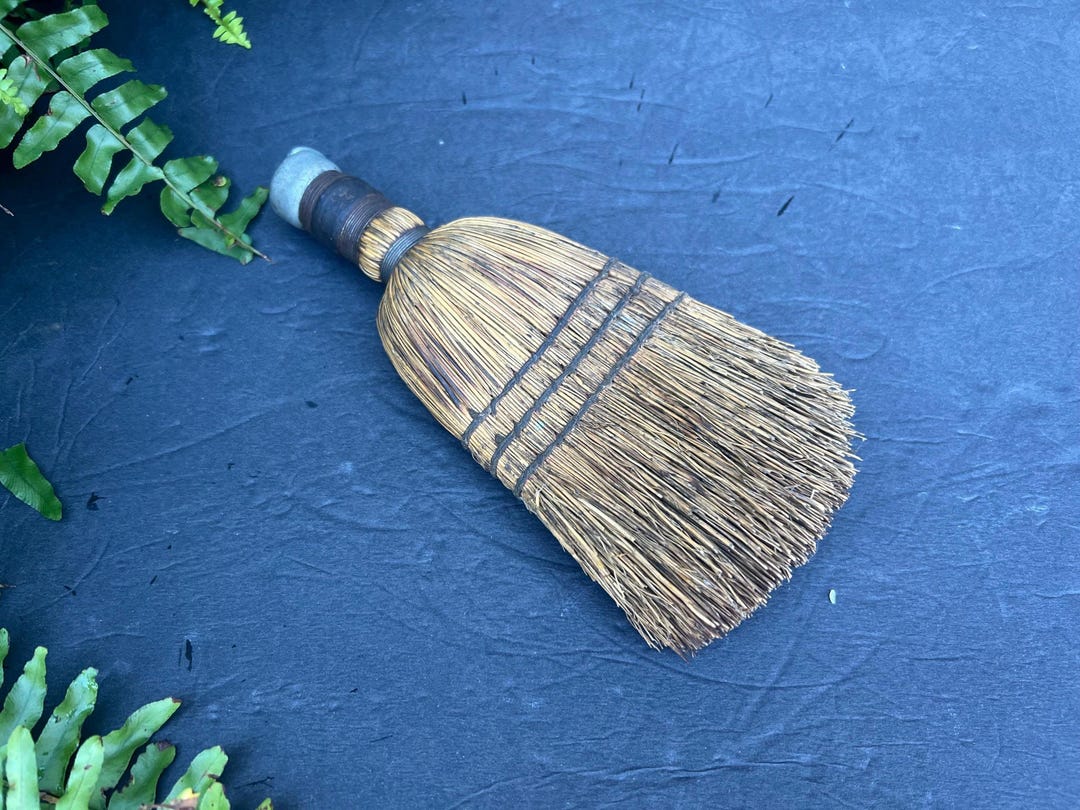 Primitive Whisk Hearth Broom Antique Stoop Broom Vintage Farmhouse ...