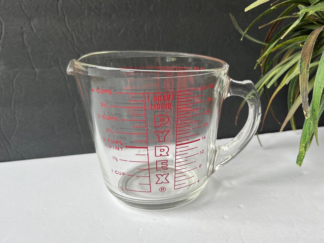 Glass Pyrex 4 Cup Measuring Cup Early D Handle Pyrex 532 Vintage Retro ...