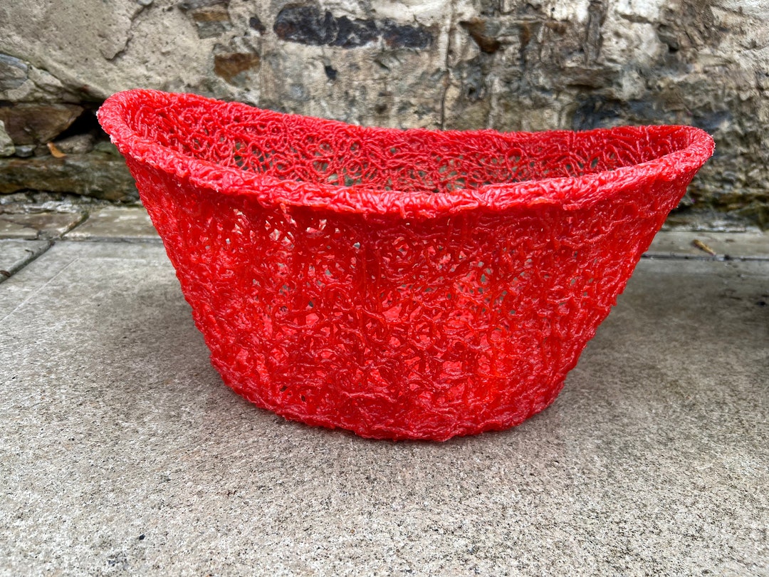 Mid Century Modern Spun Spaghetti Strand Rubber Laundry Basket Red ...