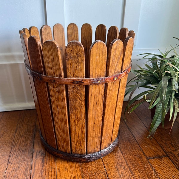 Rustic Bathroom Trash Can Farmhouse - Etsy