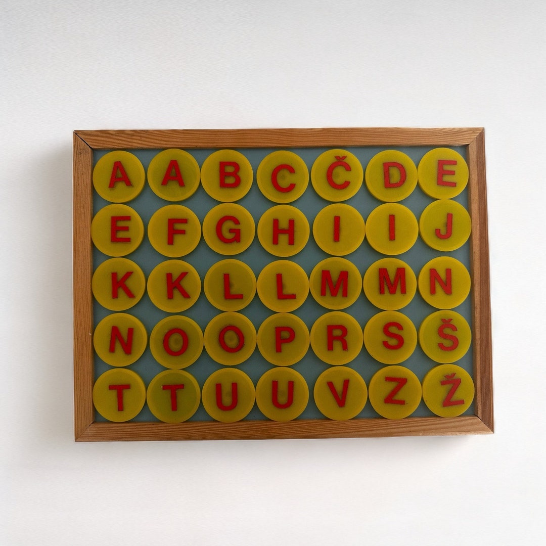 Vintage Magnetic Letters Table/ Vintage Alphabet/ Koviplast Igrače ...