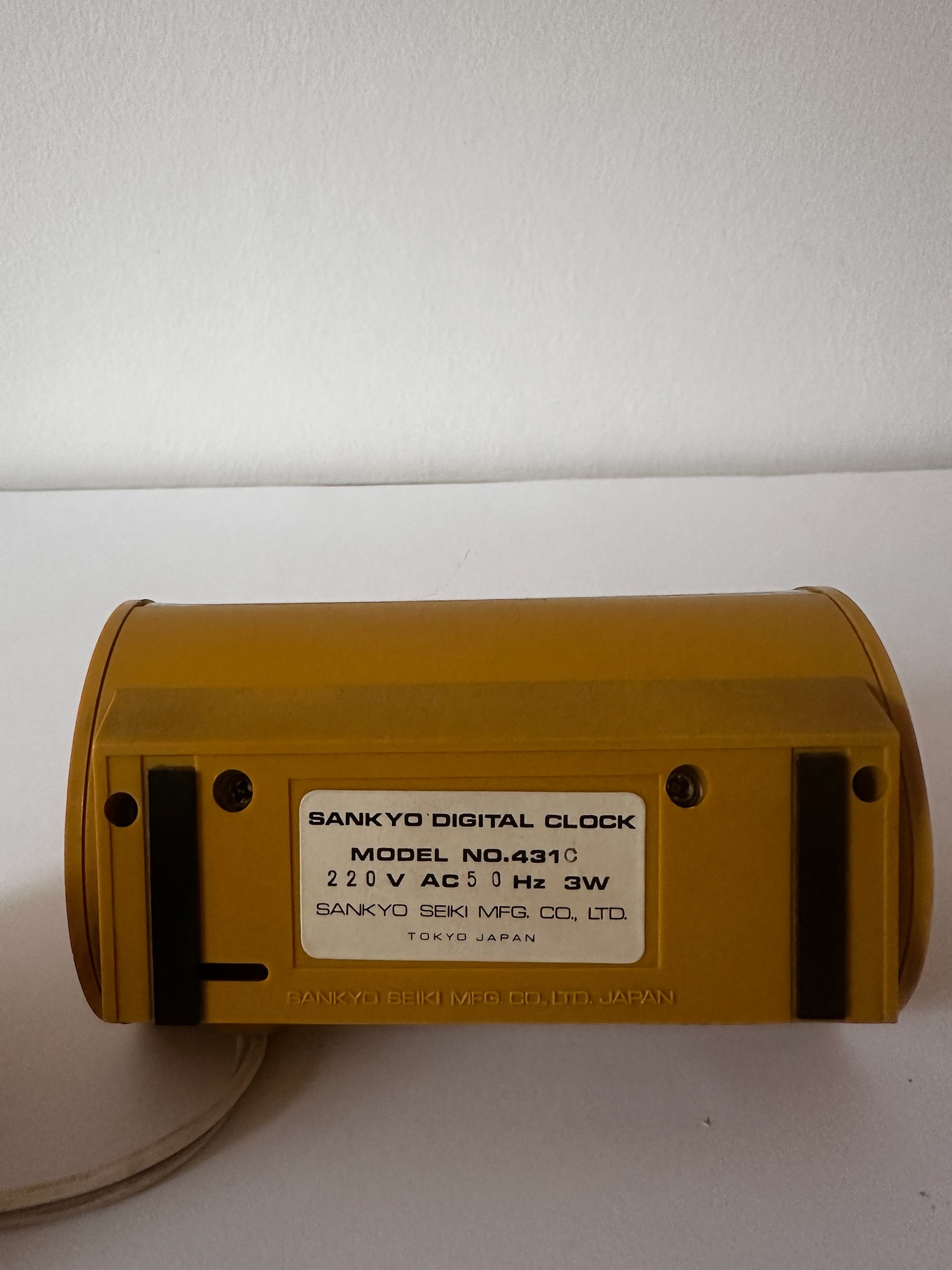 Vintage Mustard Flip Style Clock Sankyo Joy-clo/ Mid-century Design ...