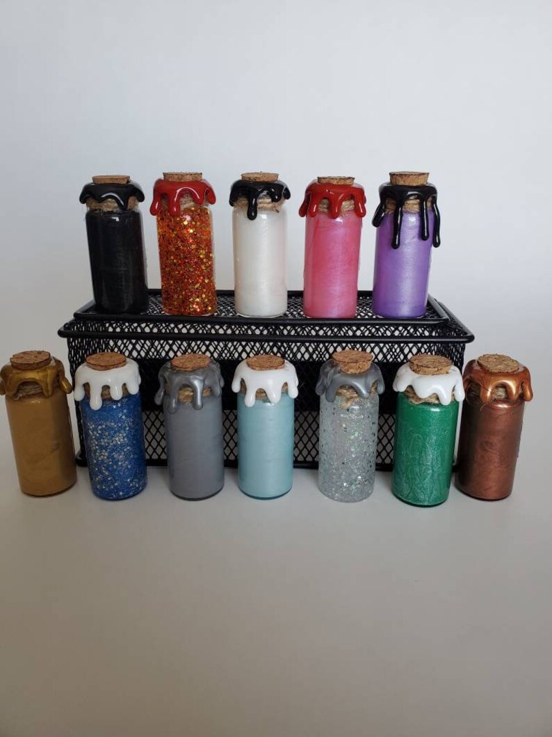 Mini Magic Potion Bottles, Wizard Potions, Potion Bottles, Apothecary ...