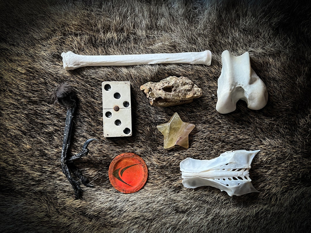 8 Piece Bone Throwing Casting Divination Set Osteomancy Addition - Etsy