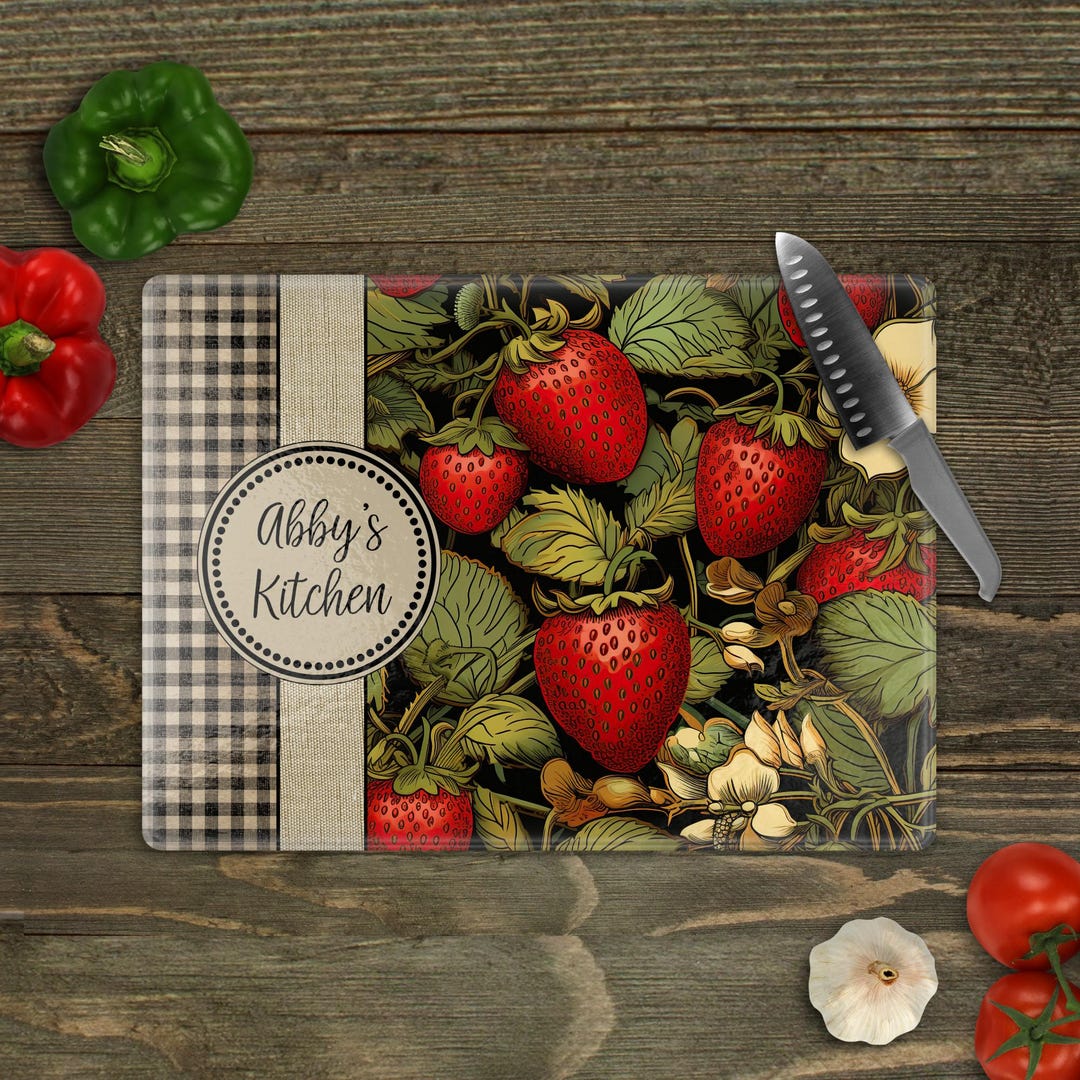 Custom Strawberry Cutting Board, Fruit Kitchen Decor, Friend Birthday ...